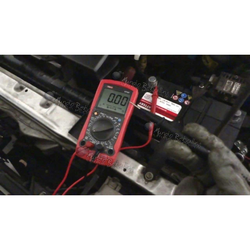 Multitester digital Automotriz